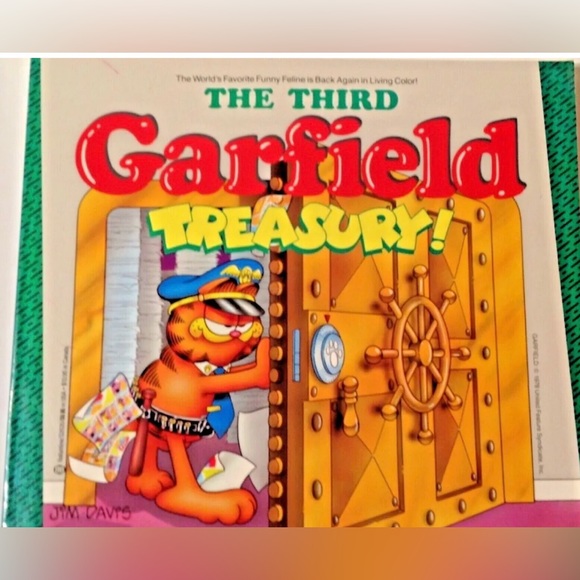 Garfield | Other | Garfield 3rd Treasury Jim Davis Comic Strip ...